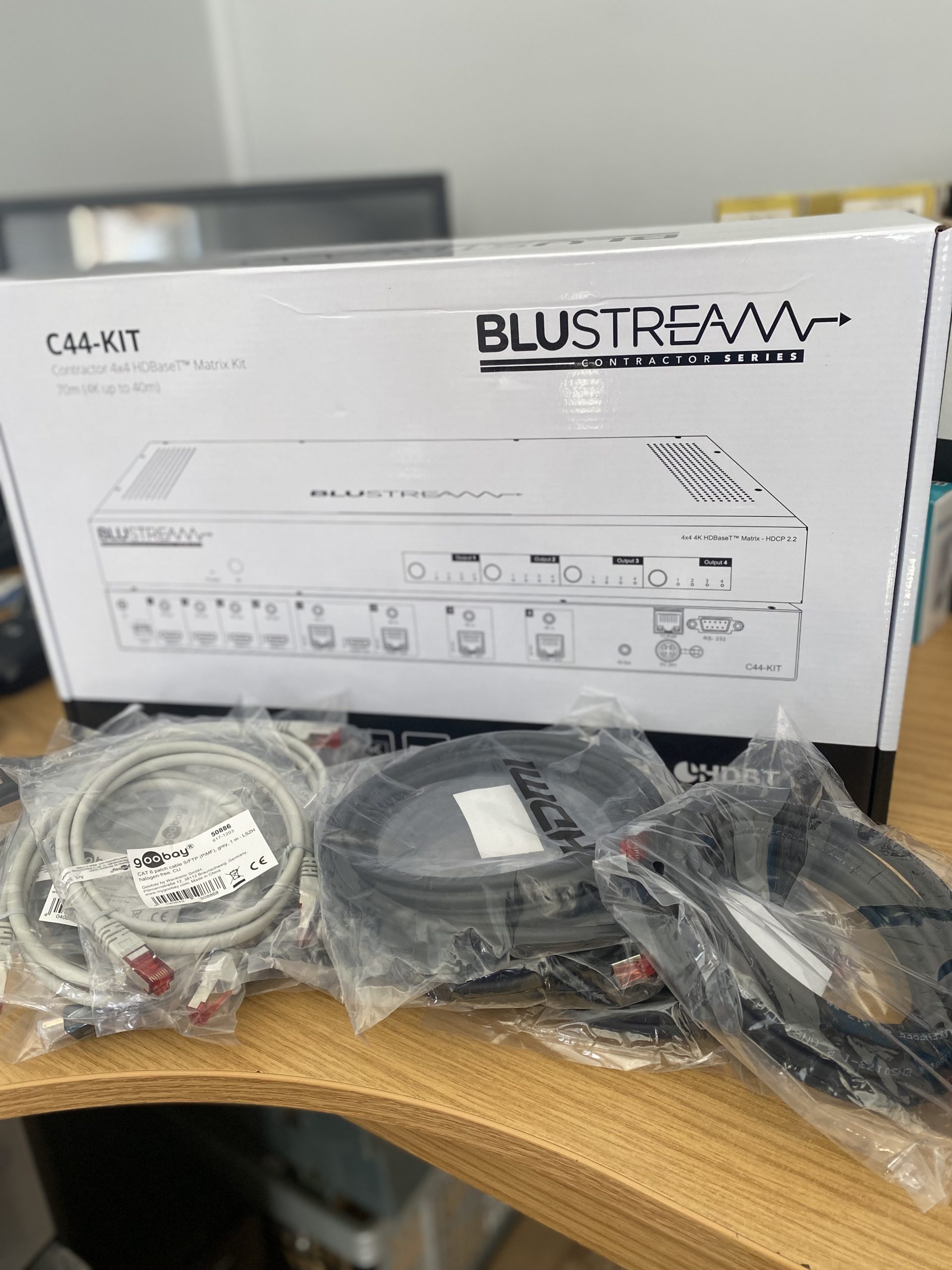 BLUSTREAM Matrix Kit | SATS